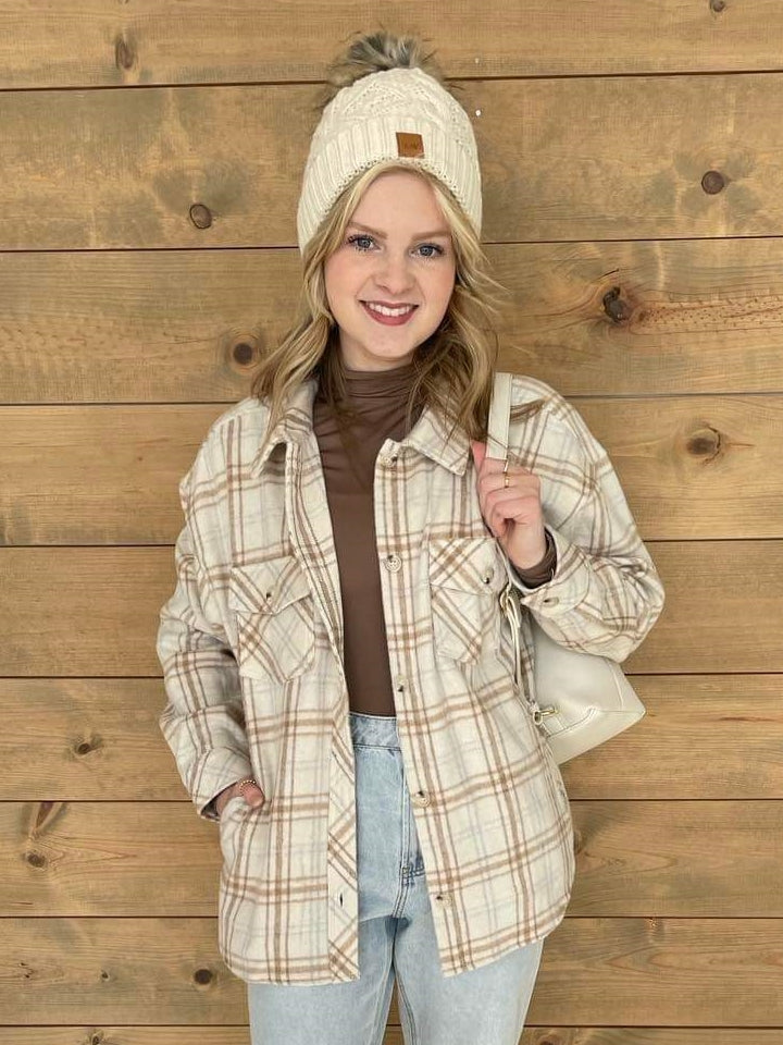 Plaid Shacket – www.hazelmaries.com